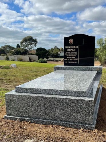 Single Memorials - Starcmemorials - Melbourne, Victoria